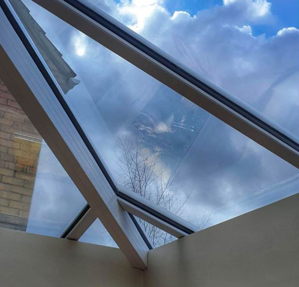 Conservatory Cleaning – Pure Flow H20